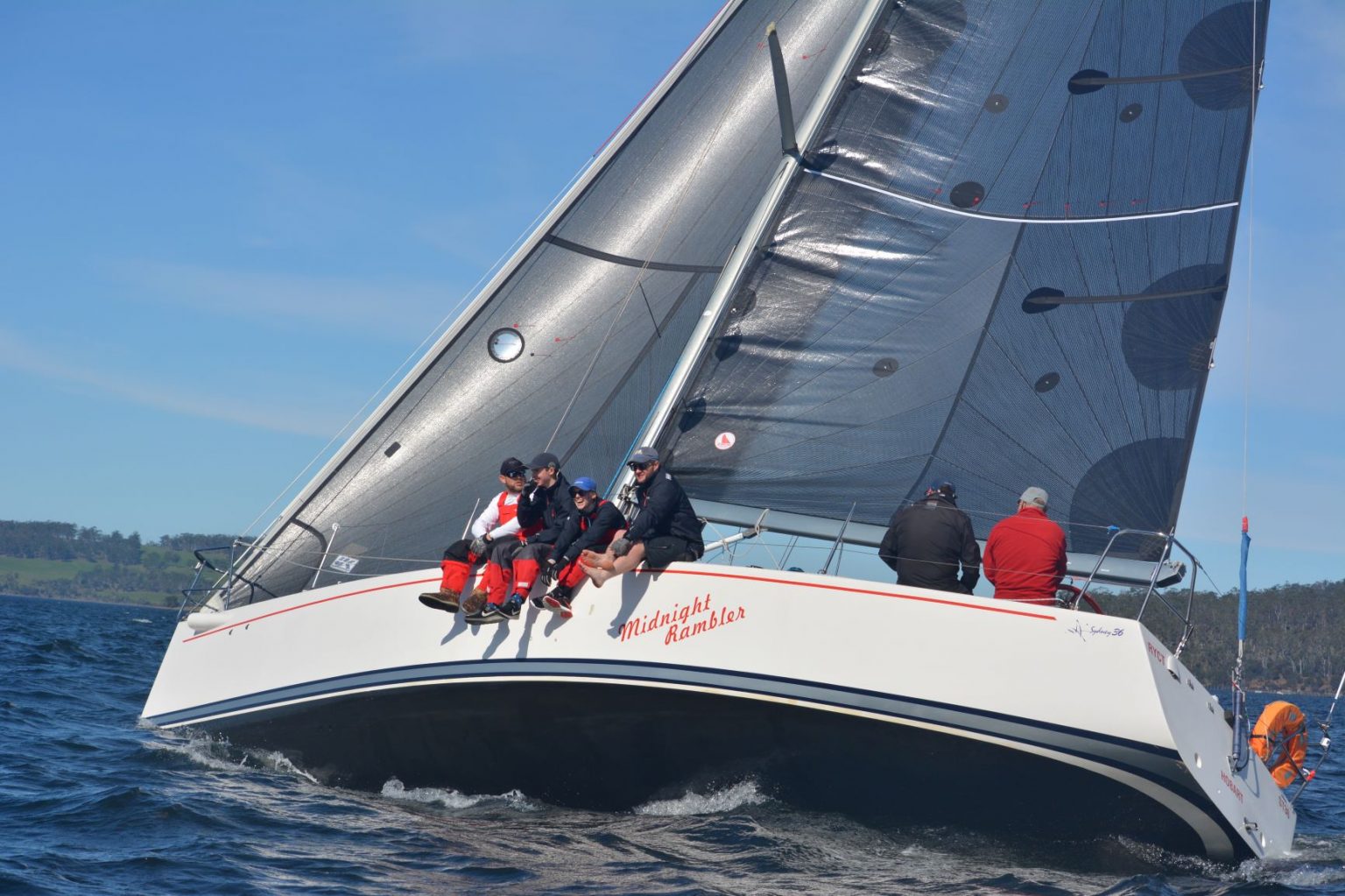 MIDNIGHT RAMBLER STEALS THE SHOW | Derwent Sailing Squadron